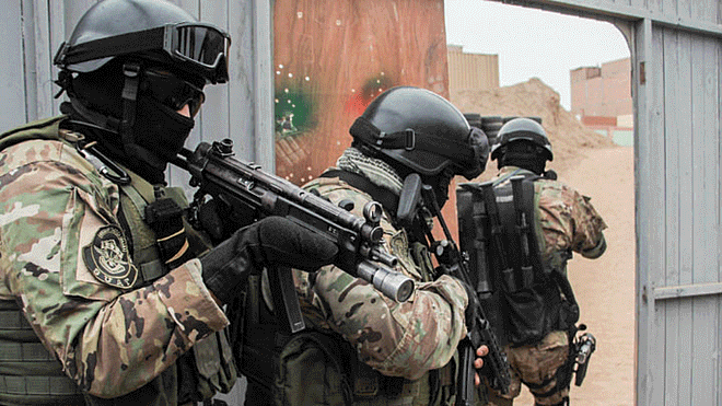 Papa Francisco en Perú: escuadrón SUAT presentó plan de seguridad para ...